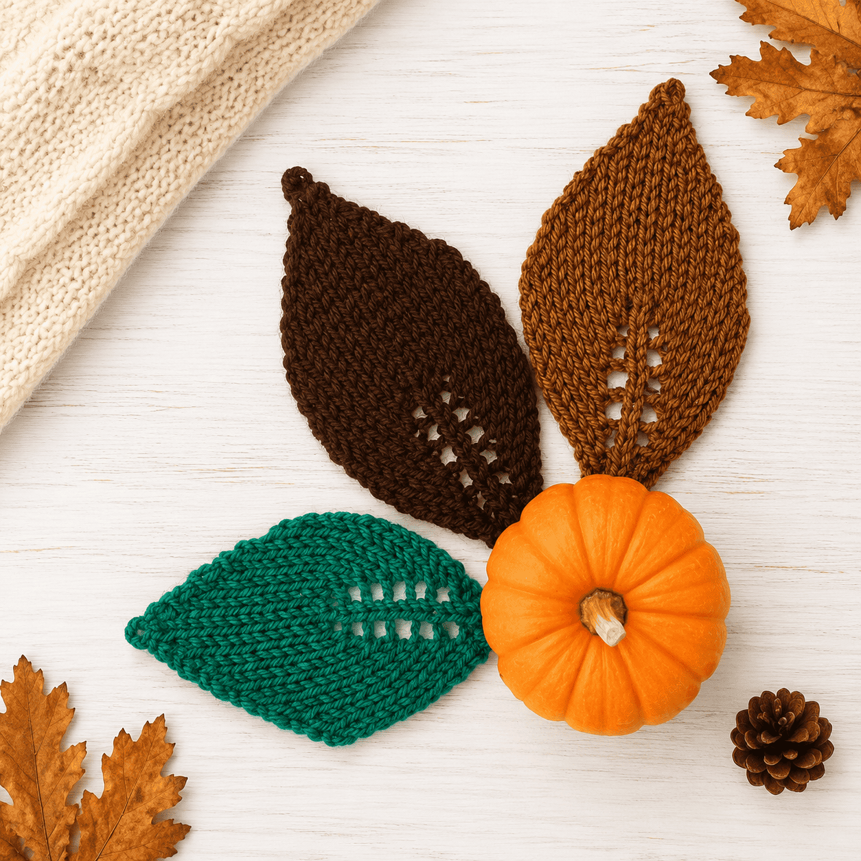 Easy Leaf Knitting Pattern (Free Autumn Leaf Appliqué You’ll Love)