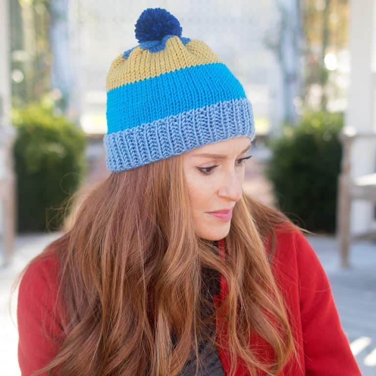 Flat Knit Hat Free Knitting Pattern- perfect for beginners!