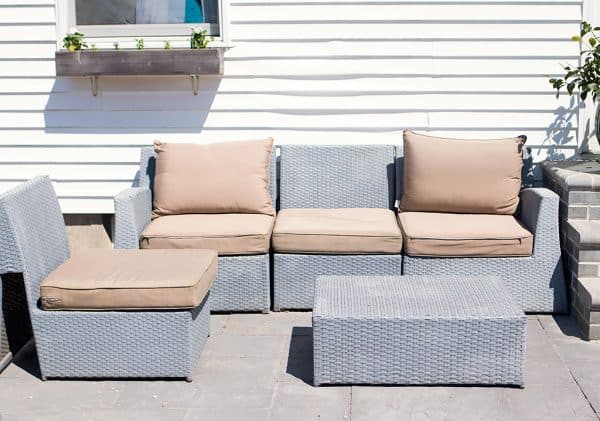 How to Paint Patio Cushions (An Easy Budget-Friendly Outdoor Makeover ...