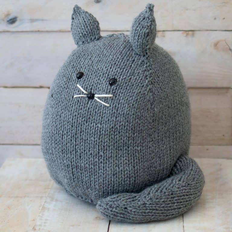Cat Plushie Knitting Pattern