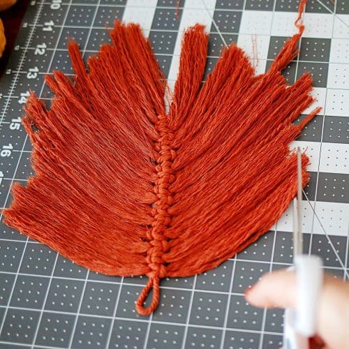 How to Make a Macrame Leaf